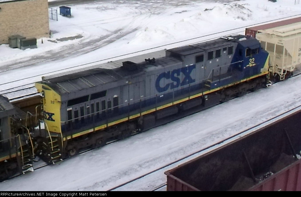 CSX 32